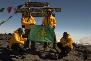 Indonesian Seven Summits Expedition Mahitala UNPAR | Universitas ...
